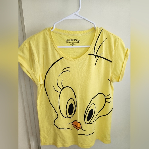 Warner Bros. | Tops | Looney Tunes Tweety Bird Yellow Tshirt Nwot ...